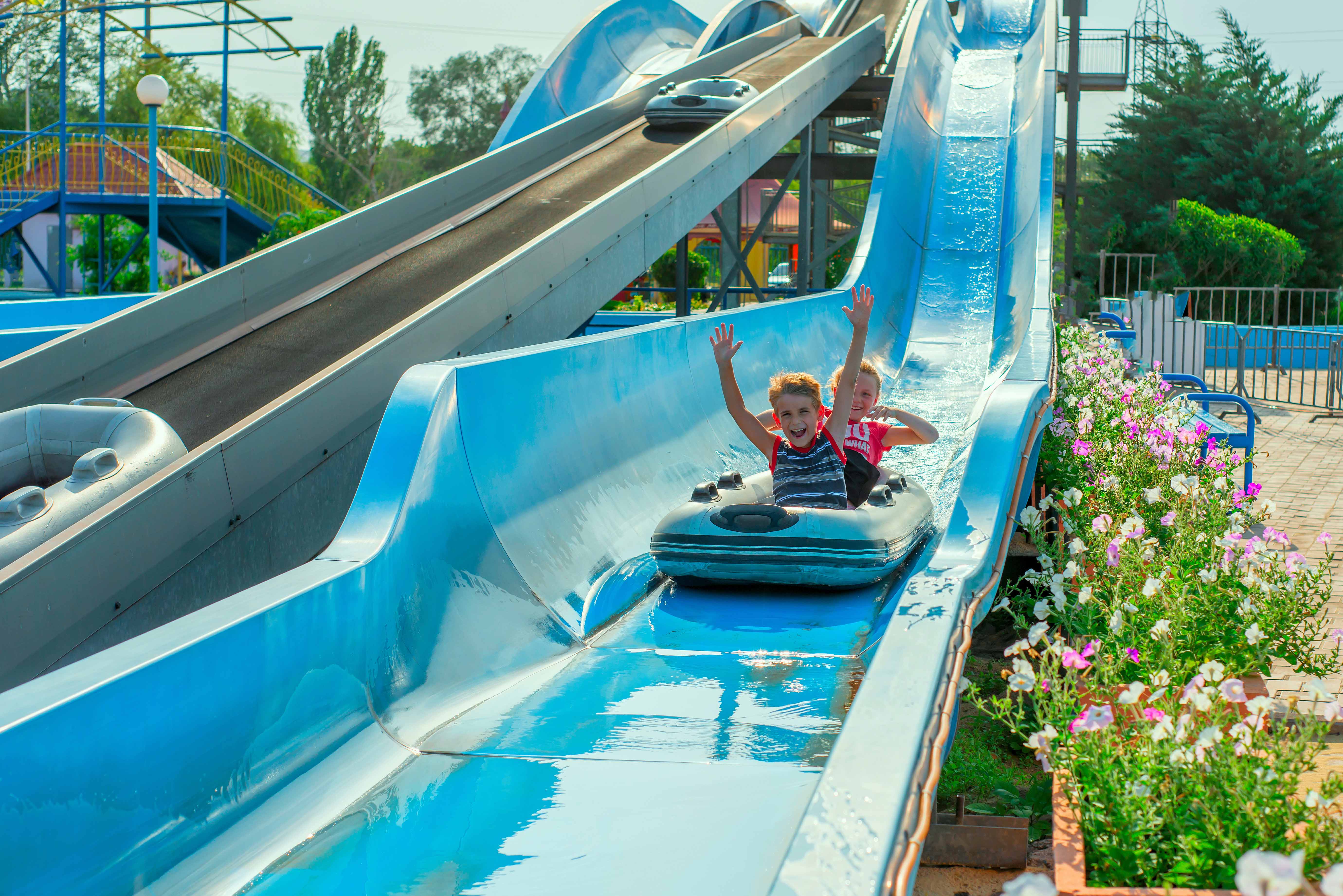 Terjun ke Dalam Sensasi: Tiket Sunway Lagoon untuk Hari yang Epik